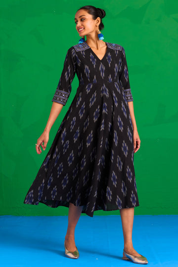 Authentic Hand Embroidered Designer Dresses & Kurtas | Okhai Store ...