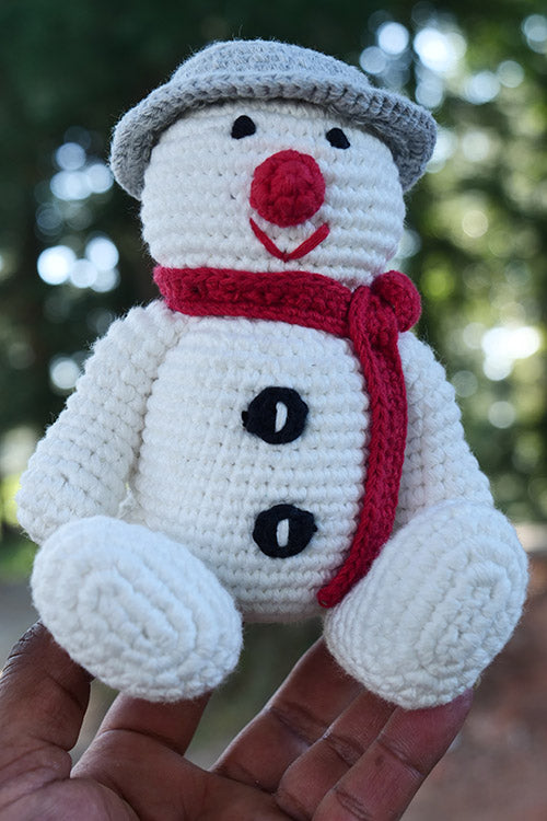 Himalayan Blooms Hand Made Crochet Soft Toys - Cap Snowman – Okhaistore