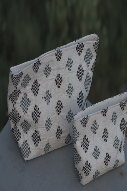 Samuday Craft Taat Hand Embroidery Set Of Pouch – Okhaistore